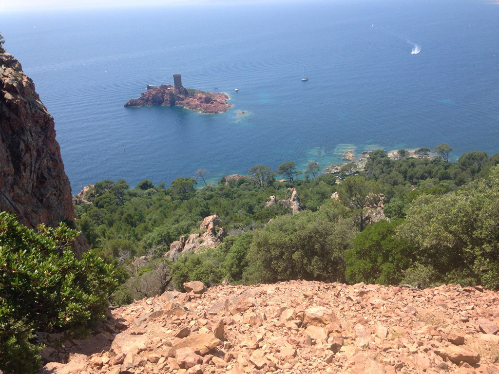Site d'escalade Cap Dramont - info, topo, localisation...