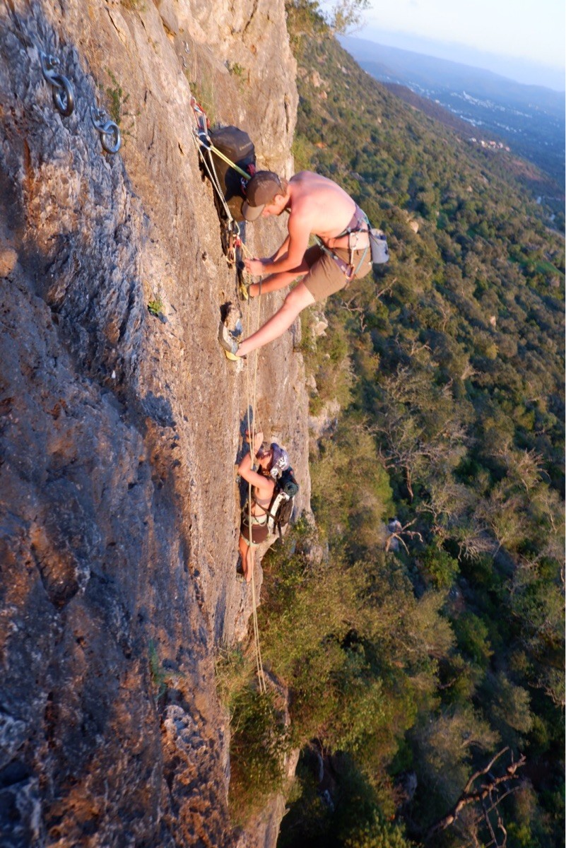 Rock Climbing Area Rocha da Pena - info, betas, location...