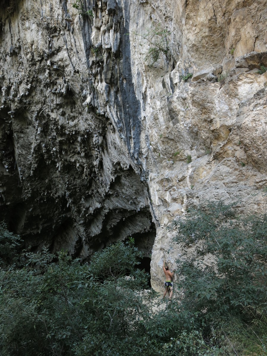 Rock Climbing Area Osp - info, betas, location...