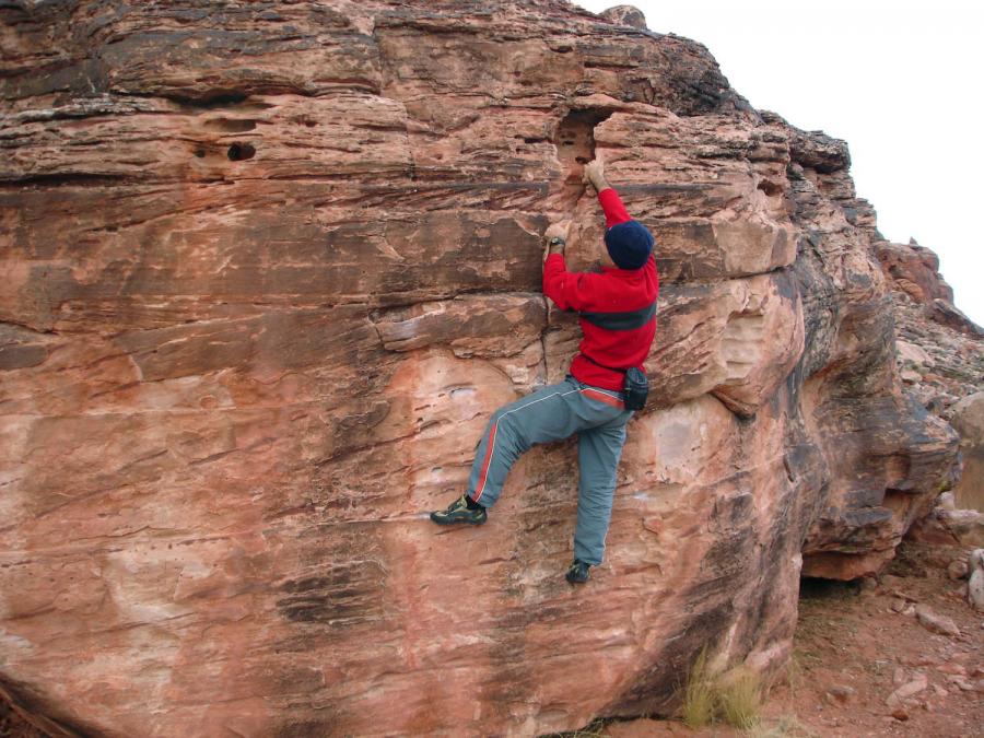 Rock Climbing Area Red Rocks (Kraft Boulders) - info, betas, location...