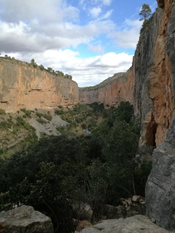 Topo d'escalade : Chulilla - Climbing Guide