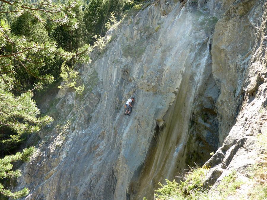 Rock Climbing Area Cascada Riu d’Urina - info, betas, location...