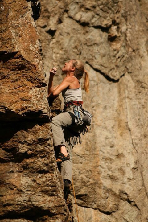 Rock Climbing Area Traversella - info, betas, location...