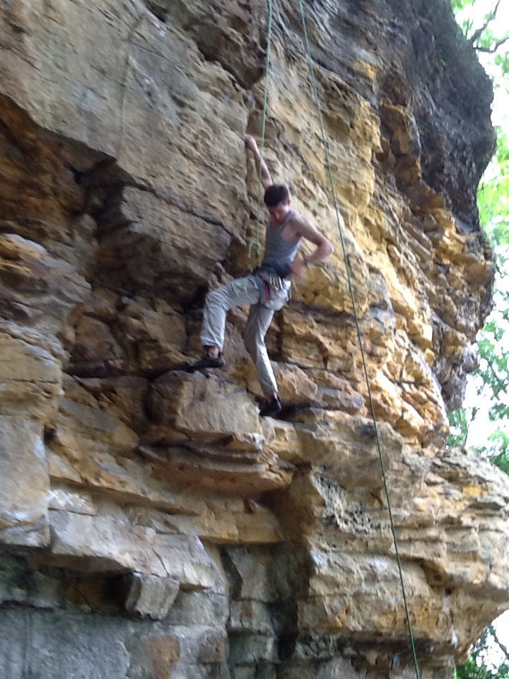 Rock Climbing Area Grand Ledge (Oak Park) - info, betas, location...