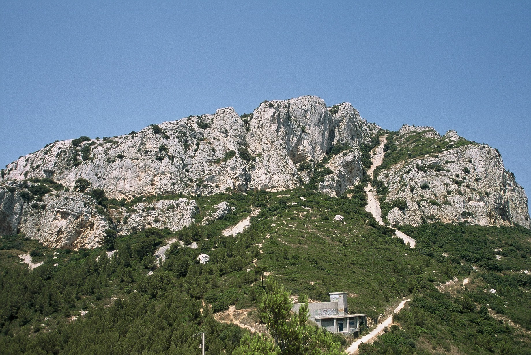 Site d'escalade Baou de 4 Ouro - info, topo, localisation...